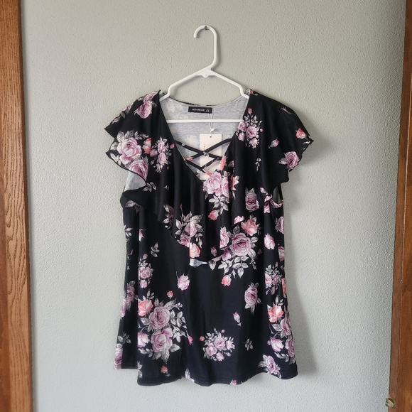 BloomChic | Tops | Nwt Bloomchic Top | Poshmark